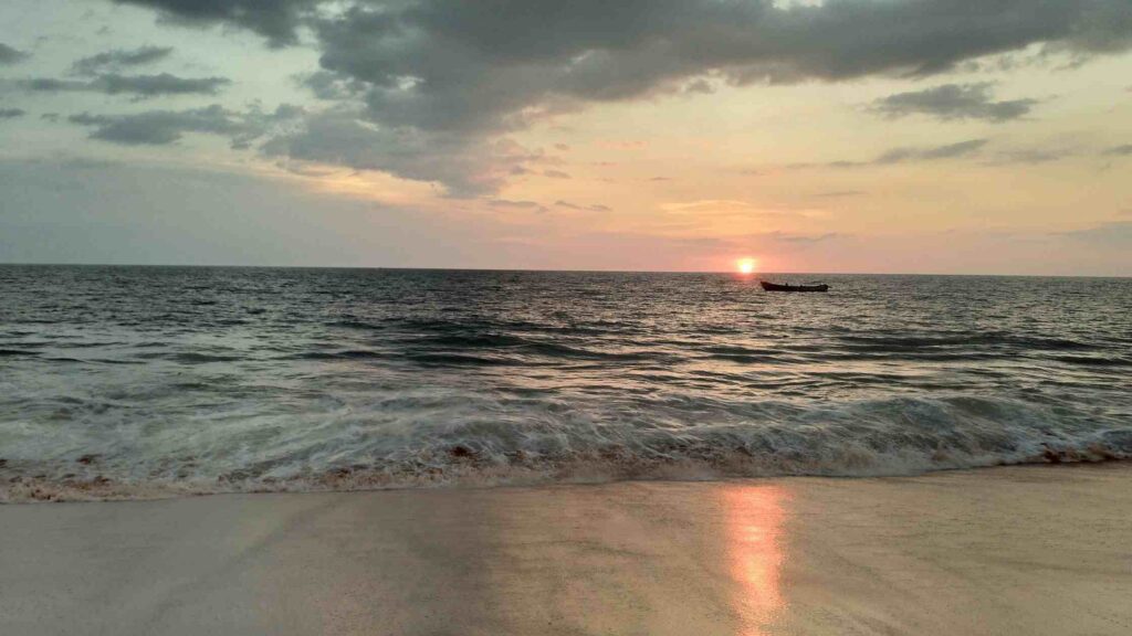 Snehatheeram Beach • Entry Fee, Timings, Location, Things To Do